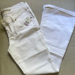 Grane | Jeans | Heart Breaker Grane Low Rise Flare | Poshmark